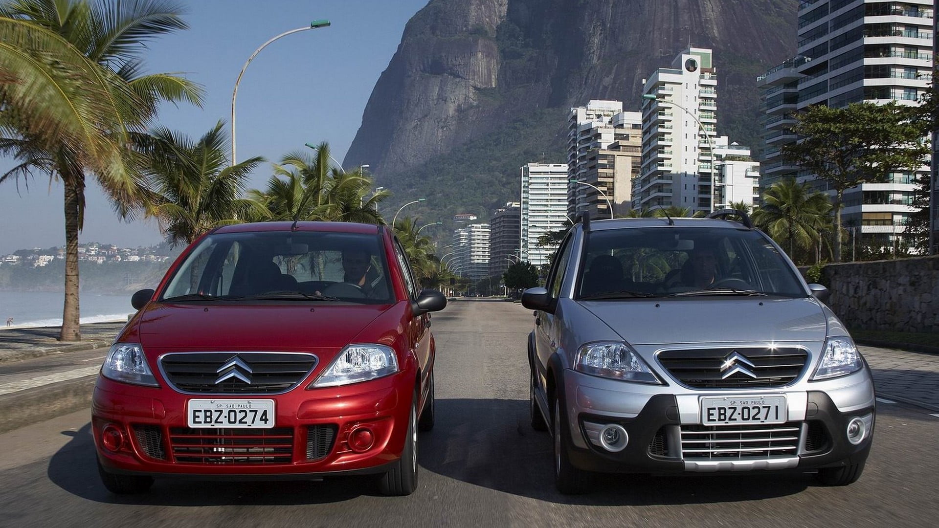Citroen C3 de primeira geração é bem equipado, mas exige cuidado na ...