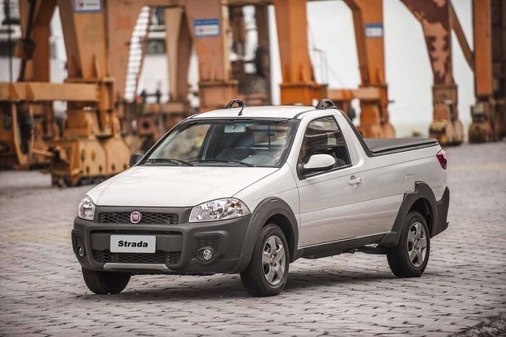 Depois de 23 anos, primeira geração da Fiat Strada é finalmente ...