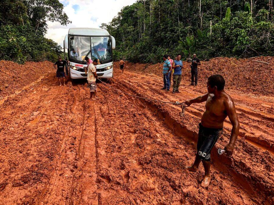 Como é a BR-319, a rodovia que atravessa a floresta amazônica - Turboway