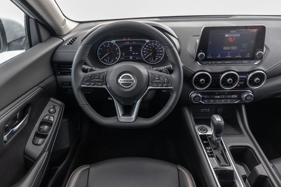 Nissan Sentra: vale a compra? Informações, preços e concorrentes - Turboway